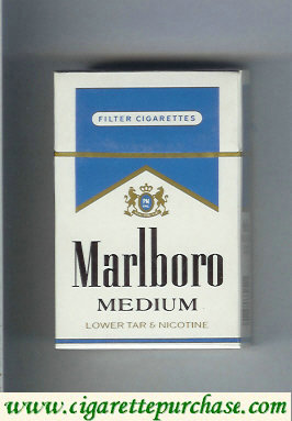 Marlboro Wides cigarettes hard box